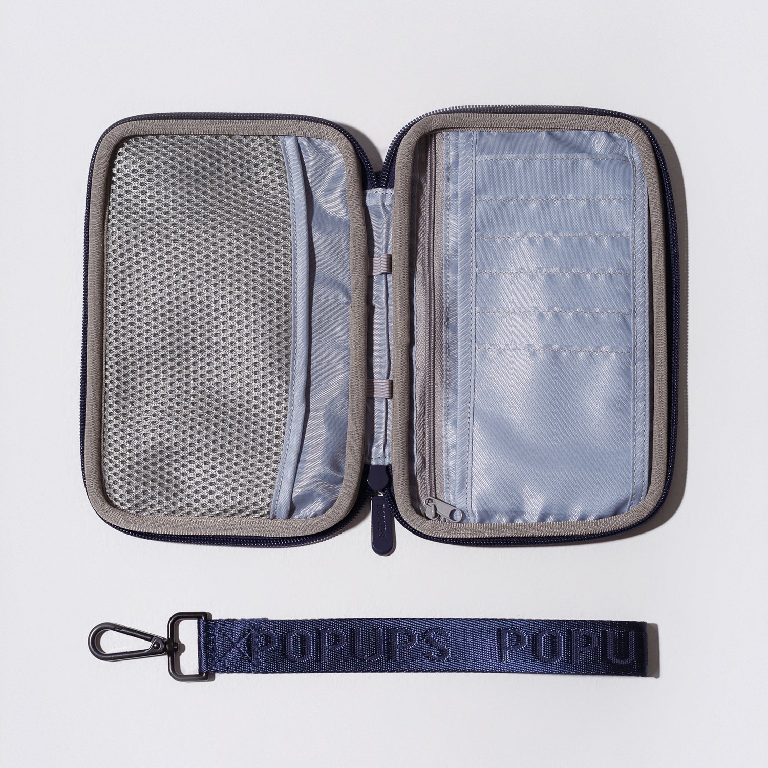 PASSPORT WALLET DEEP BLUE – Pop Ups Brand